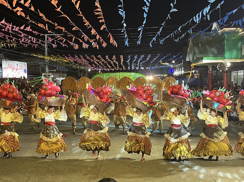 Bayanihan spirit at the Sibuyas Festival of Bongabon, Nueva Ecija