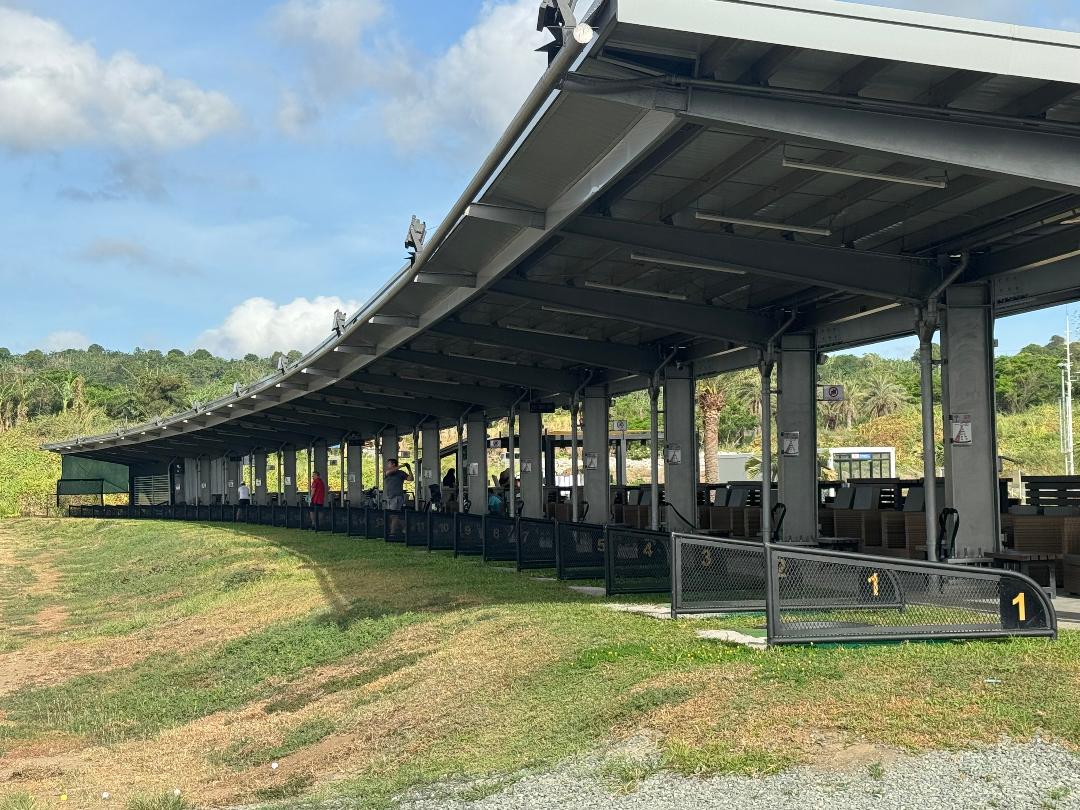 30-bay driving range opens in Biñan, Laguna