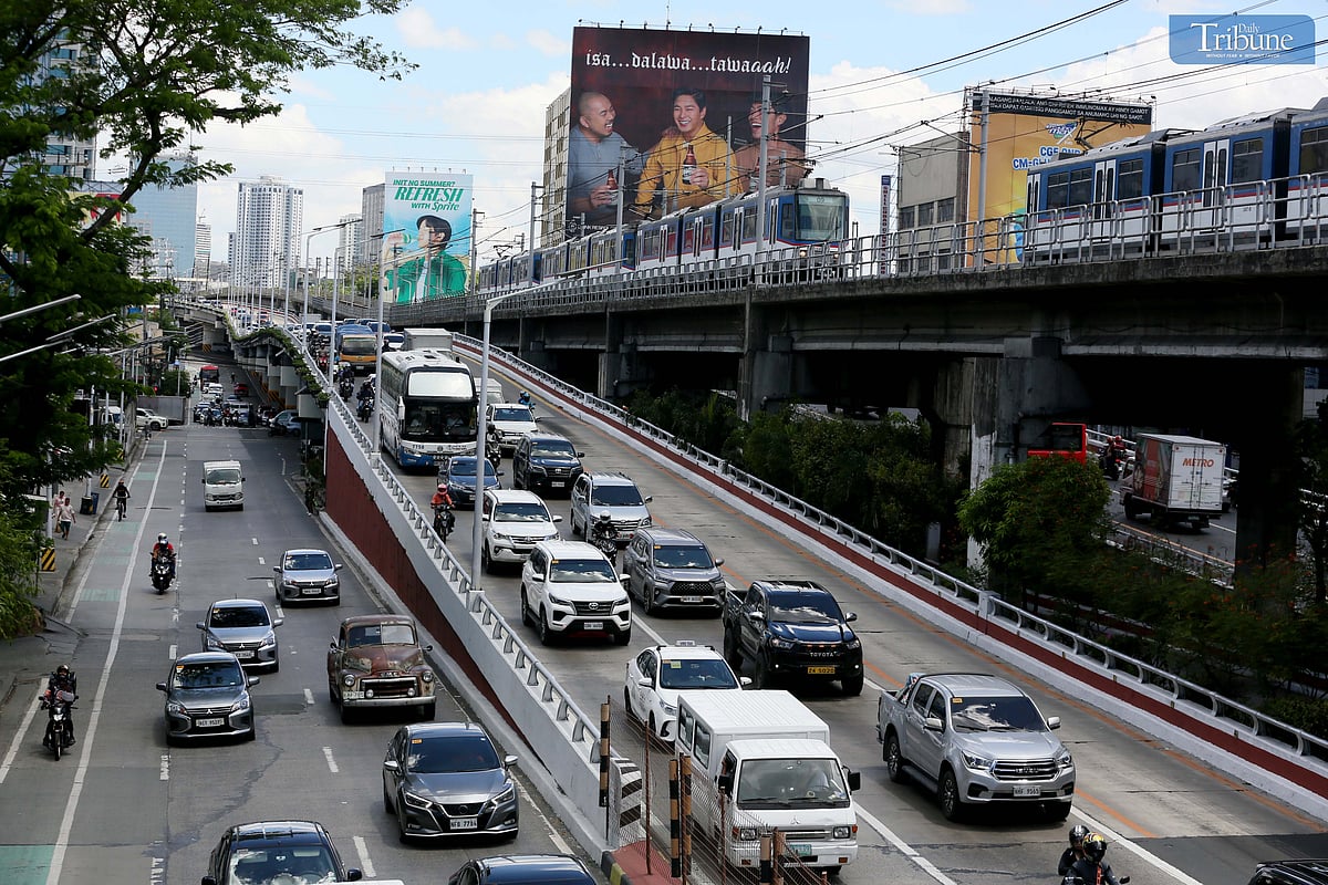 Traffic builds near EDSA Cubao bus terminals ahead of 2025 elections