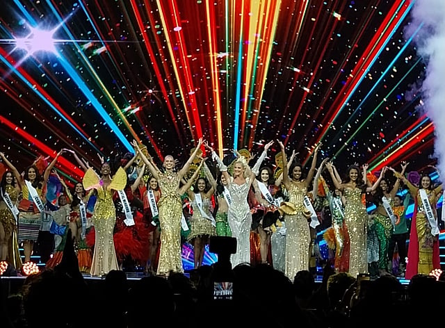 Ahtisa Manalo crowned Miss Universe Philippines 2025 at SM MOA Arena