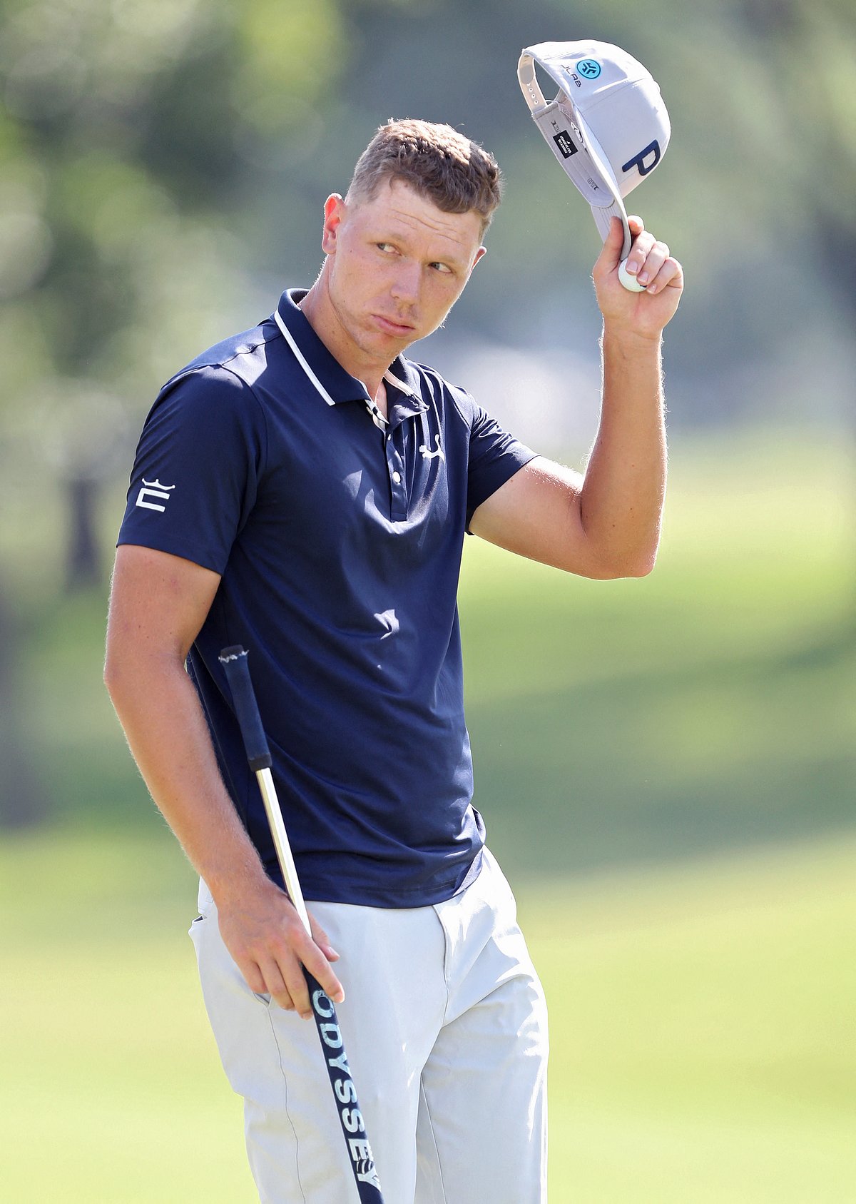 Schmid, Griffin share Colonial lead