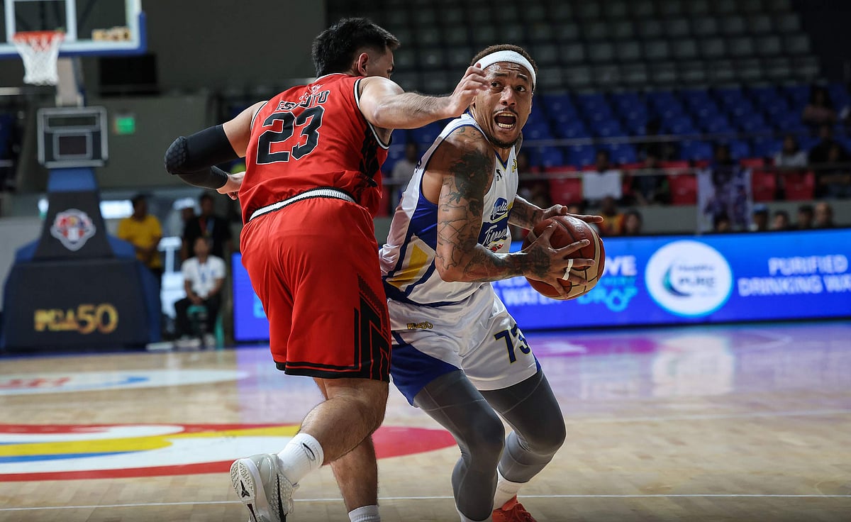 Magnolia trades Abueva in 3-for-1 deal for NorthPort's Navarro