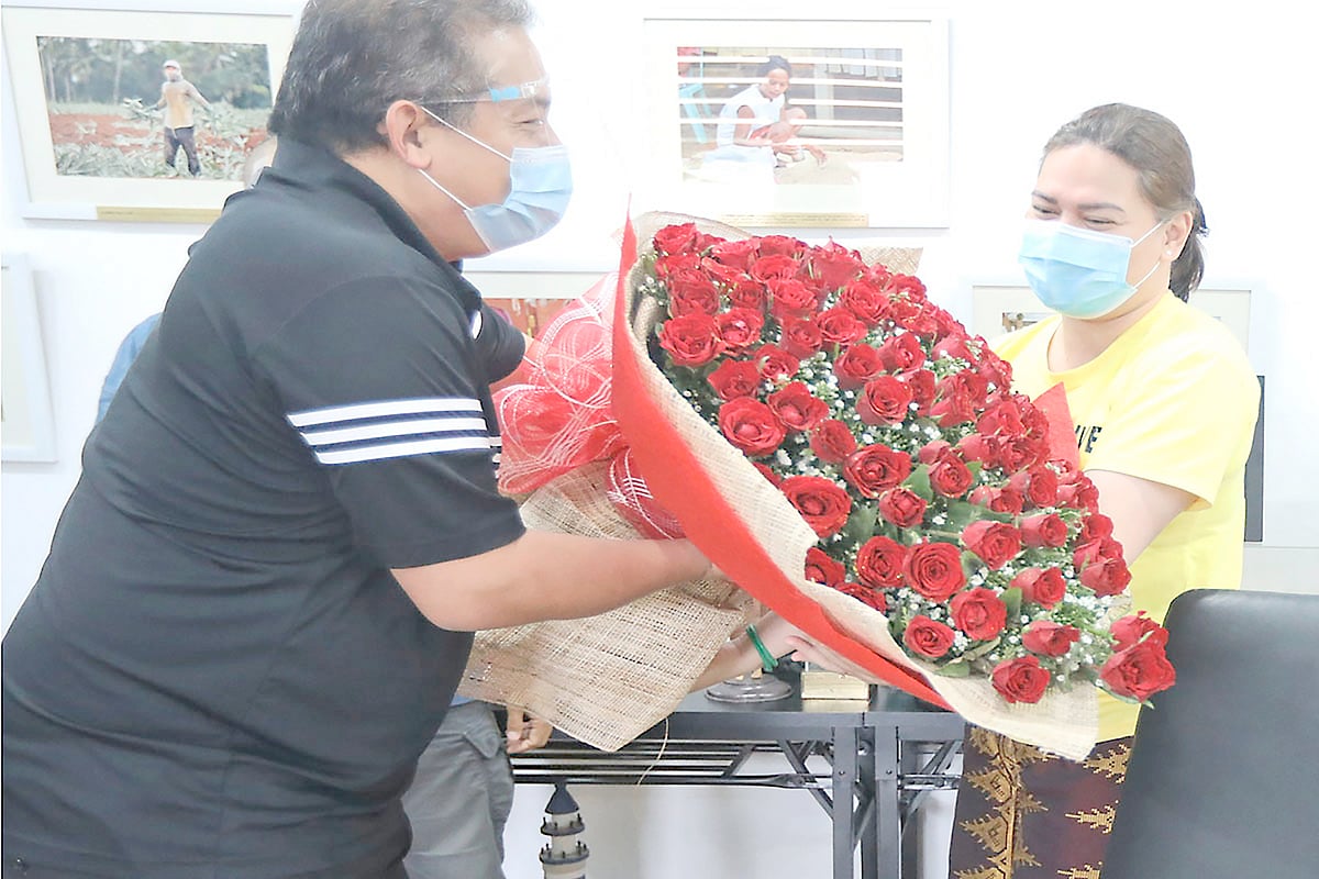 INDAY SARA AT 47: Mind the impeachment cake, birthday girl