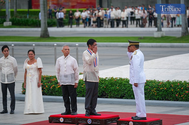 Marcos leads 127th Independence Day celebration
