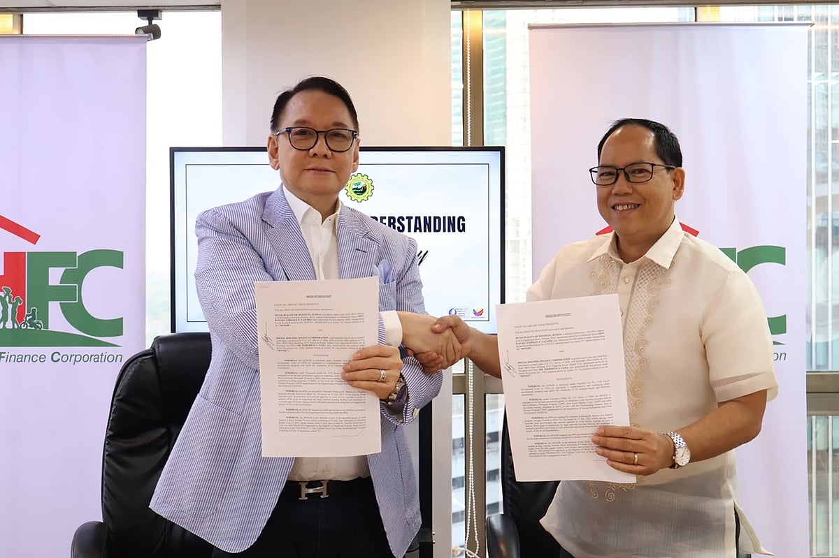 SHFC receives land from Pototan LGU