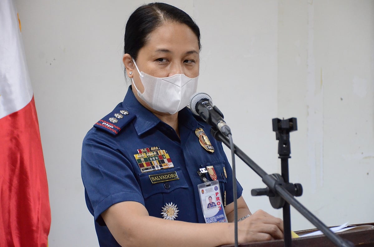 Bataan PNP boosts radio skills