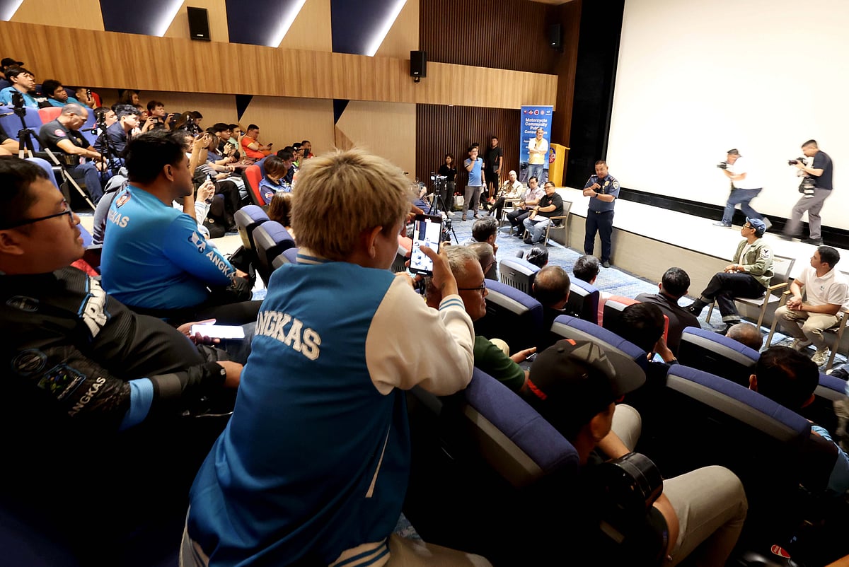 MMDA chief urges calm, dialogue on traffic rules