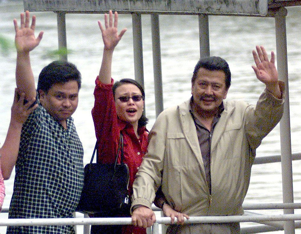 Erap: The president who walked away