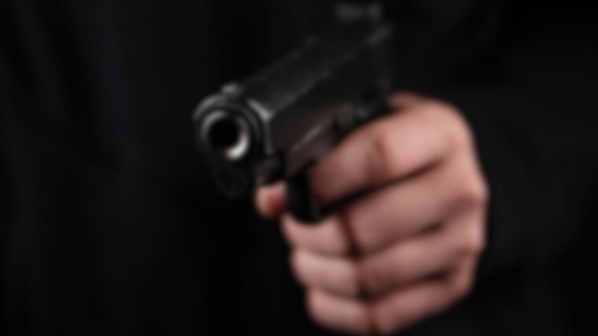 TNVS driver complains after alleged NAPOLCOM worker pulls gun in EDSA