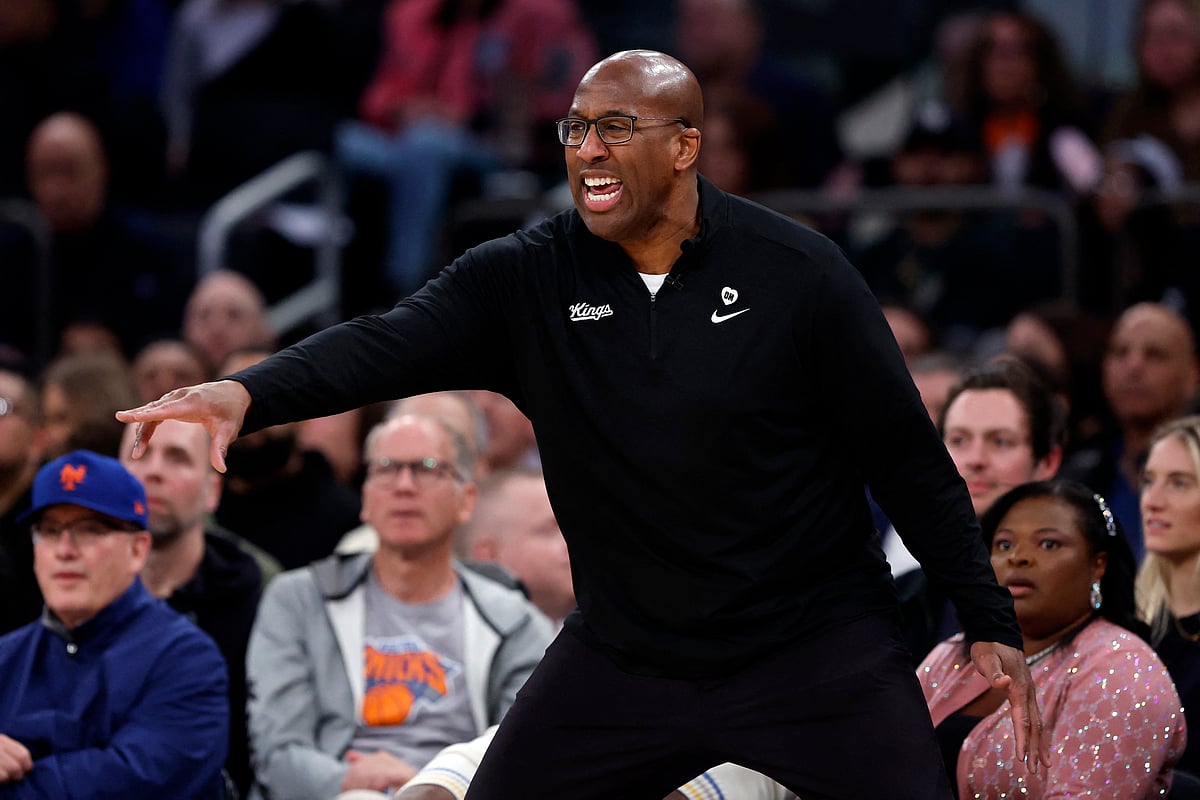 Knicks tap two-time Coach of the Year