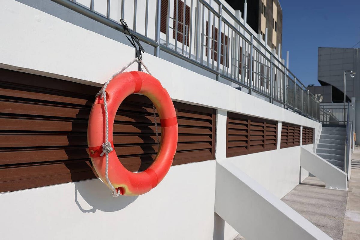 Amoranto Stadium opens swimming facilities