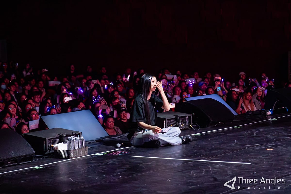 Hyeri brings sunshine to rainy Manila night for 2025 fan meeting