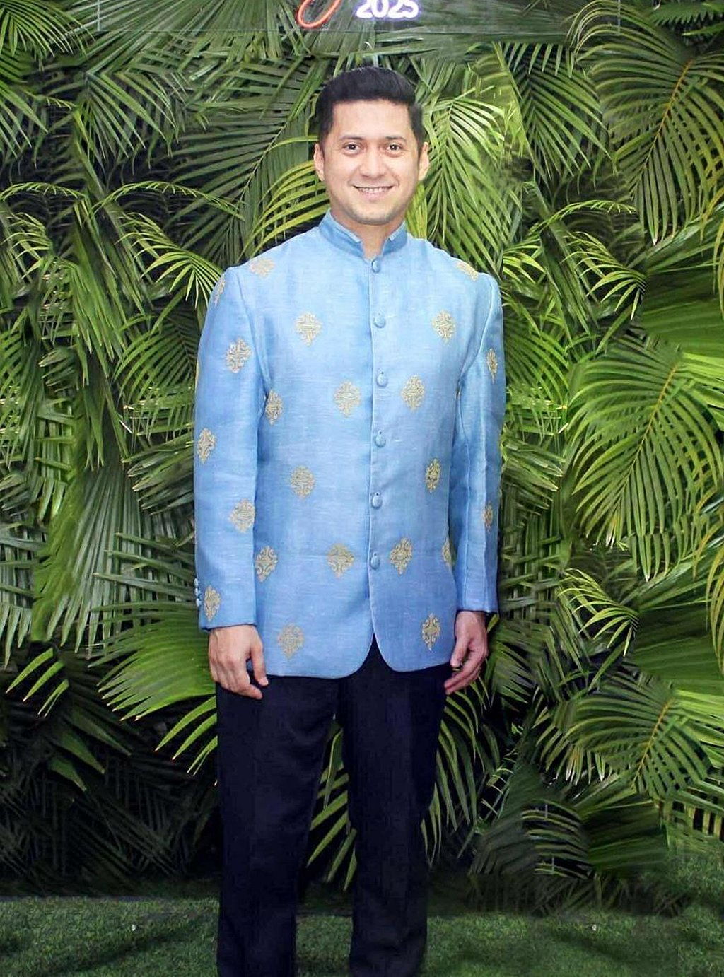 Refined sophistication of Barong Tagalog