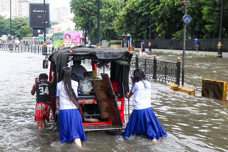 COA urged to probe auditors in flood control projects