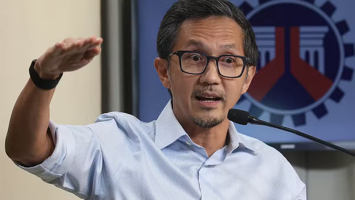 DPWH intensifies dredging, desilting ahead of rainy season