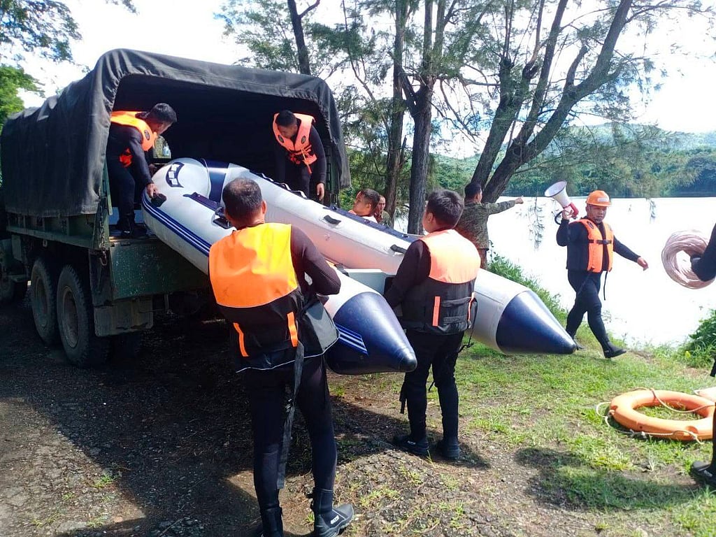 AFP remains on red alert status, deploys disaster units nationwide amid ...