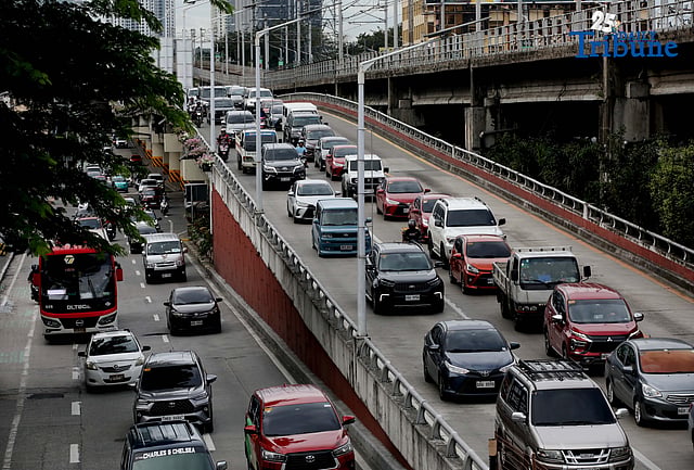 Heavy traffic along Edsa Southbound as MMDA implements measures