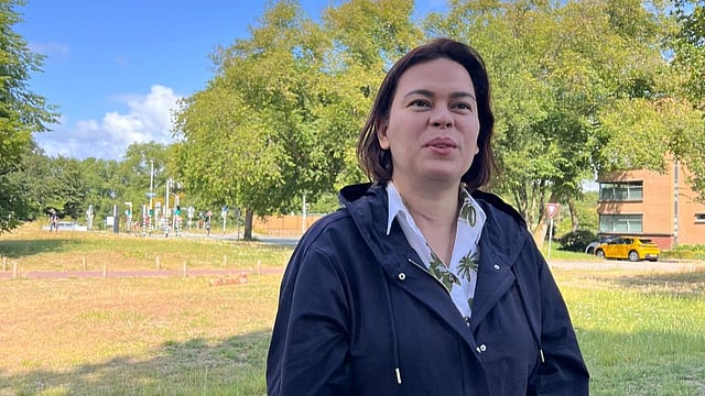 Sara Duterte visits Rodrigo Duterte at ICC