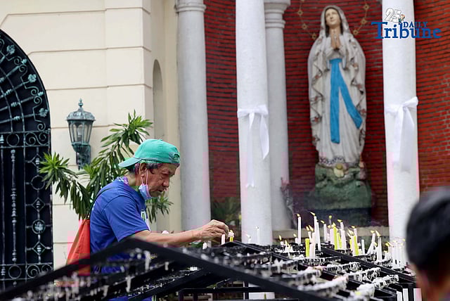 Devotees mark Feast of Immaculate Conception