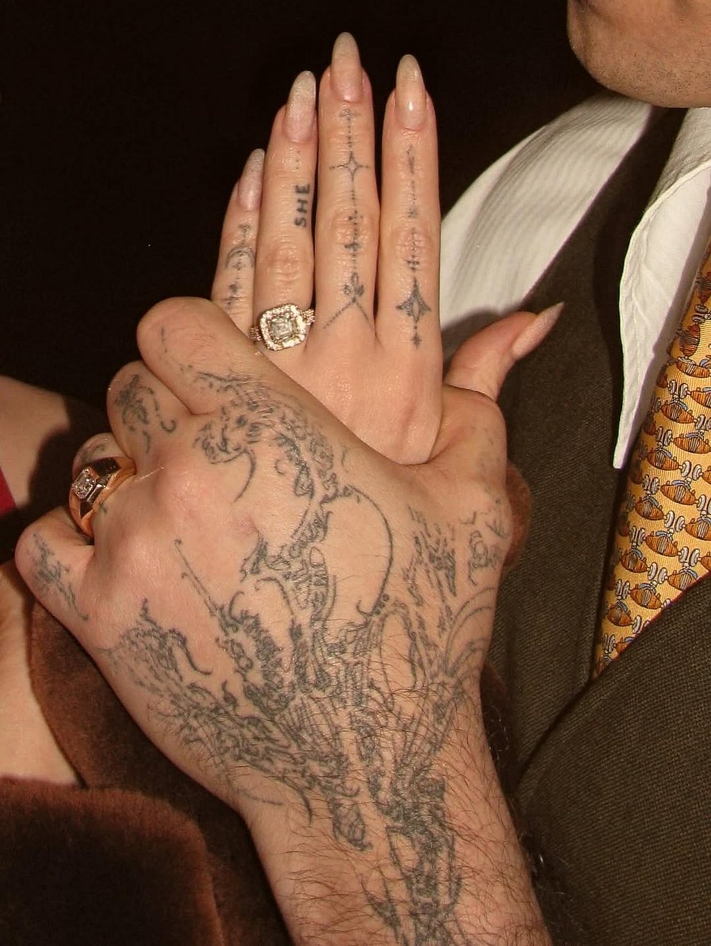 Dove Cameron is now engaged