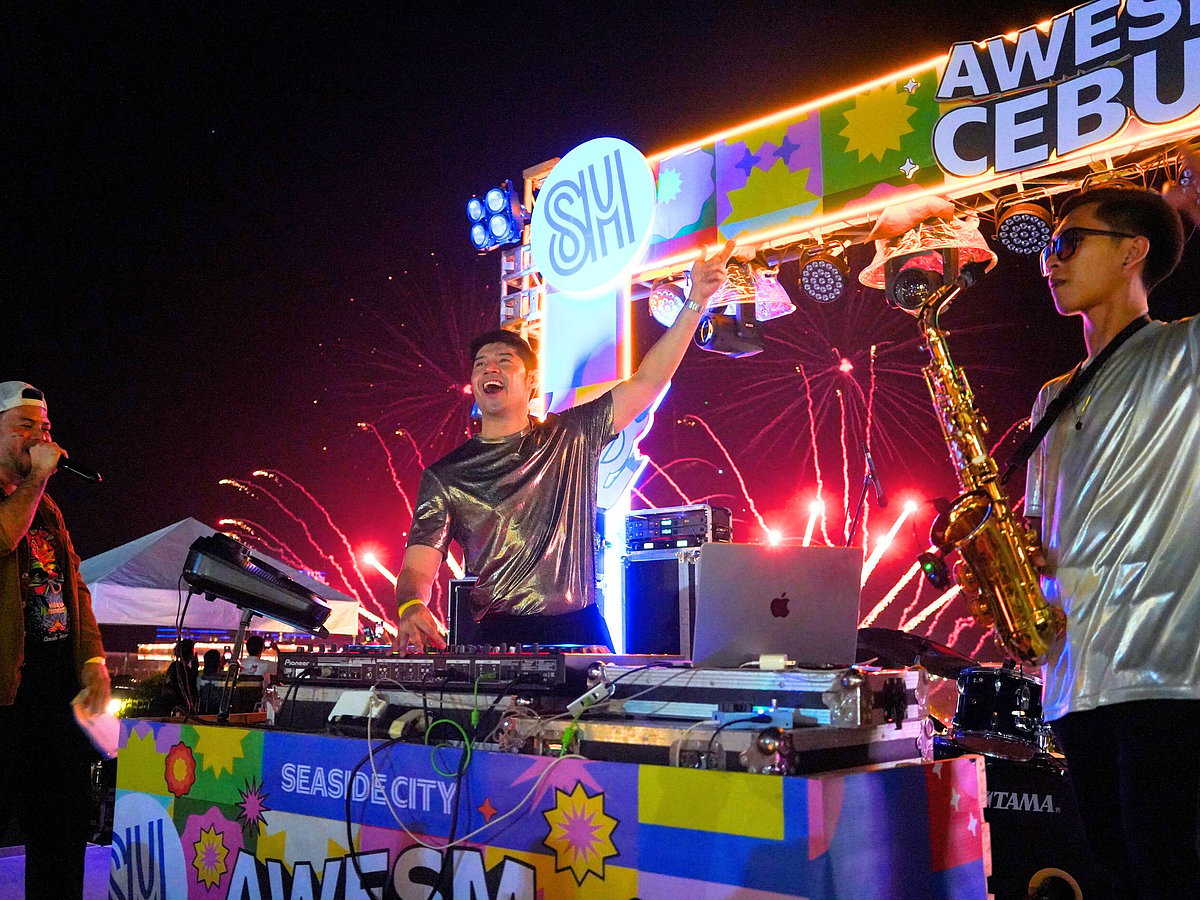 AweSM Cebu 2026 brings Sinulog exhibits, shows to SM Malls