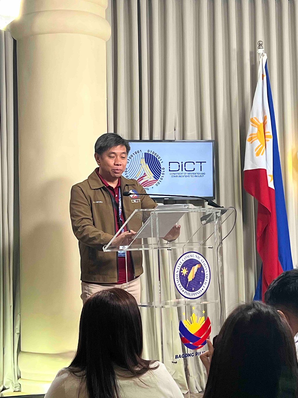 DICT blames telco signals, low-end phones for eGov app glitches