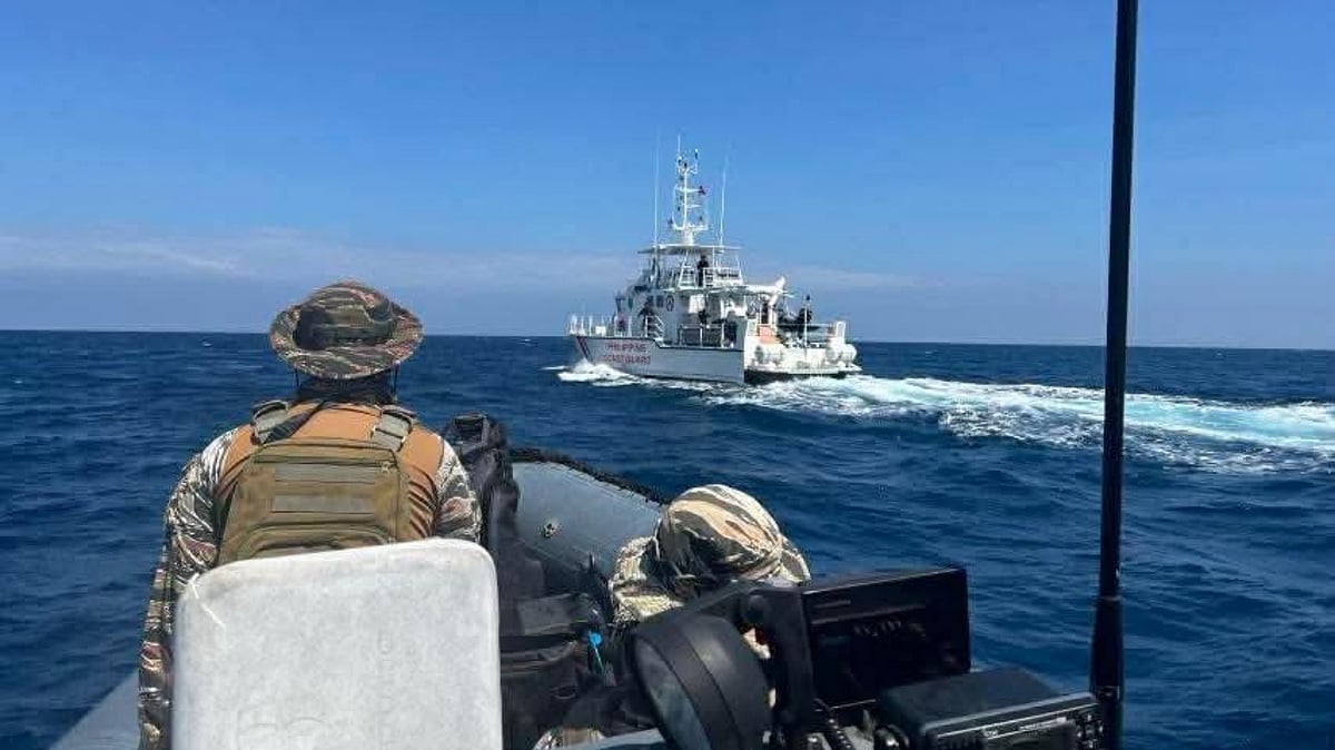 Coast Guard commander, 7 others relieved as search for missing boat ...