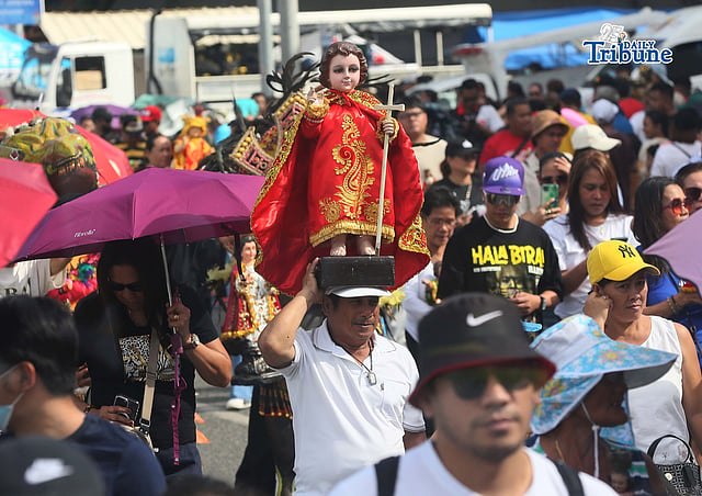 Devotees join fluvial procession of Santo Niño in Iloilo