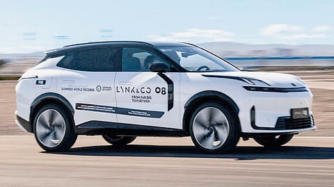 Lynk & Co 08 EM-P claims two Guinness World Records