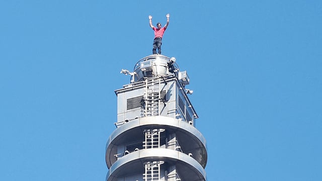 American daredevil free-climbs Taiwan’s tallest building