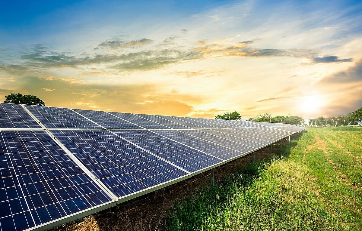 MGEN’s massive solar project starts Luzon grid link