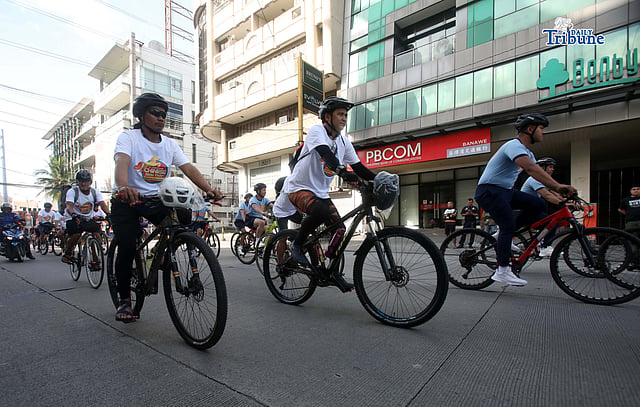 Torre, Sotto lead Banawe bike ride loop for Chinese New Year