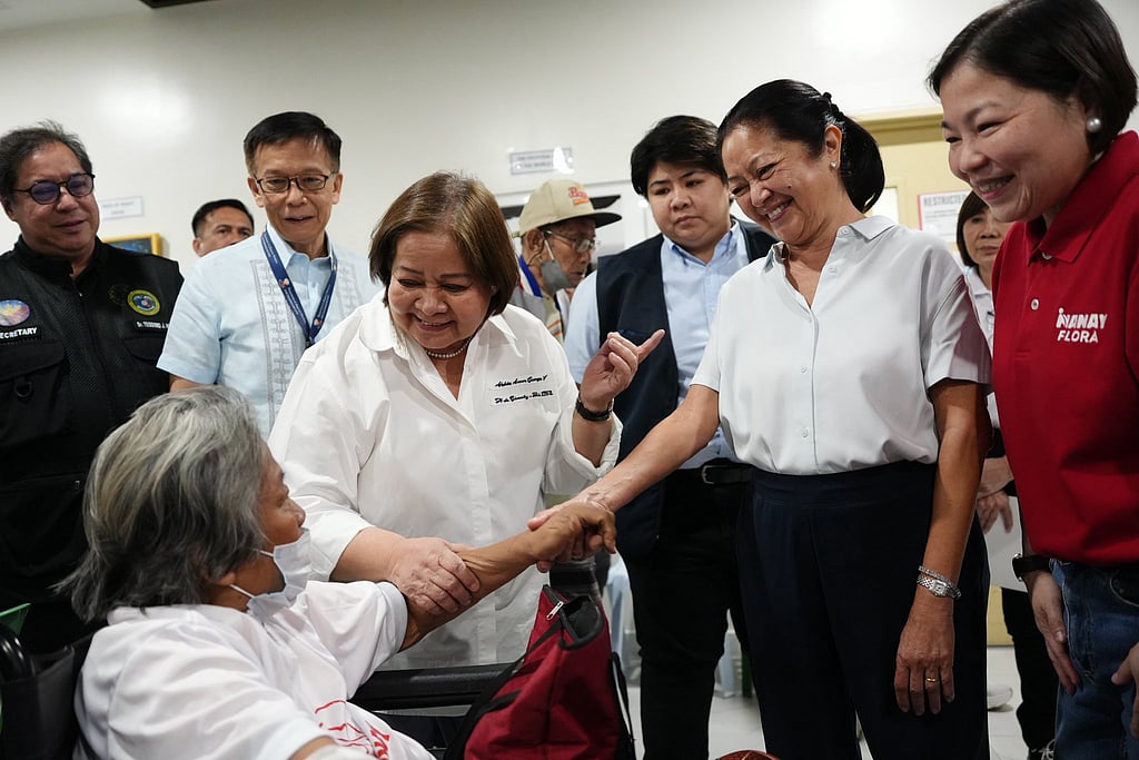 First Lady Liza Araneta-Marcos visits OFW Hospital in Pampanga