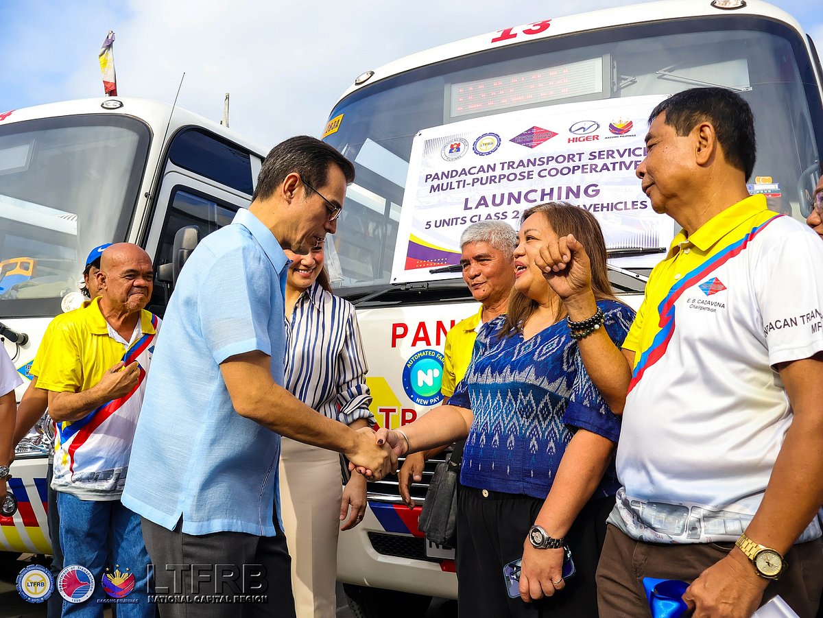 15 new e-jeepneys hit Manila streets