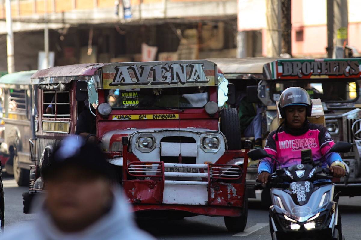 Fuel Aid for Metro Manila Transport Drivers Begins, Nationwide Rollout ...