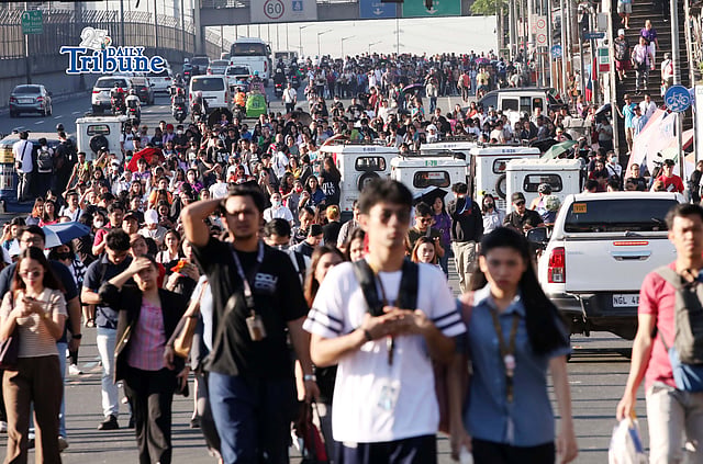 Commuters stranded