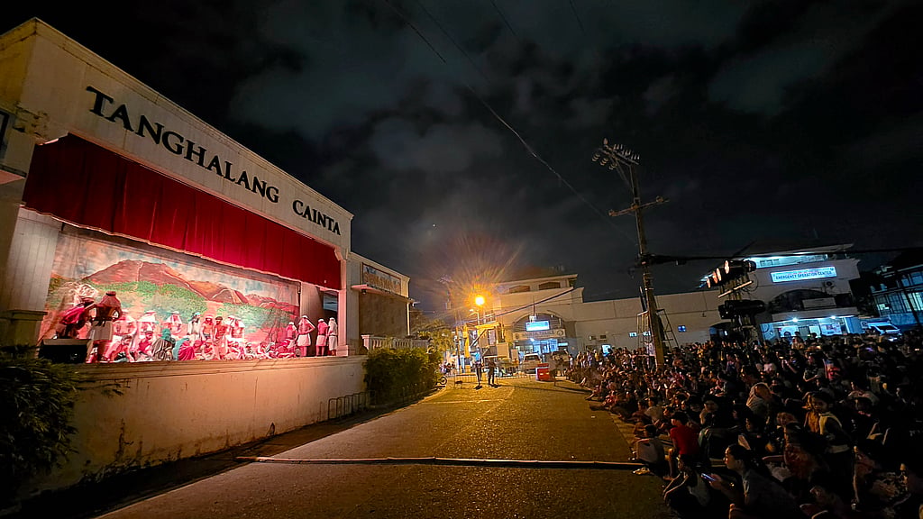 In Cainta, senakulo begins, continuing a Holy Week tradition