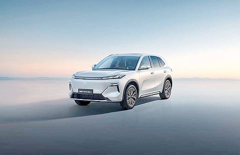 GAC debuts GS8 HEV