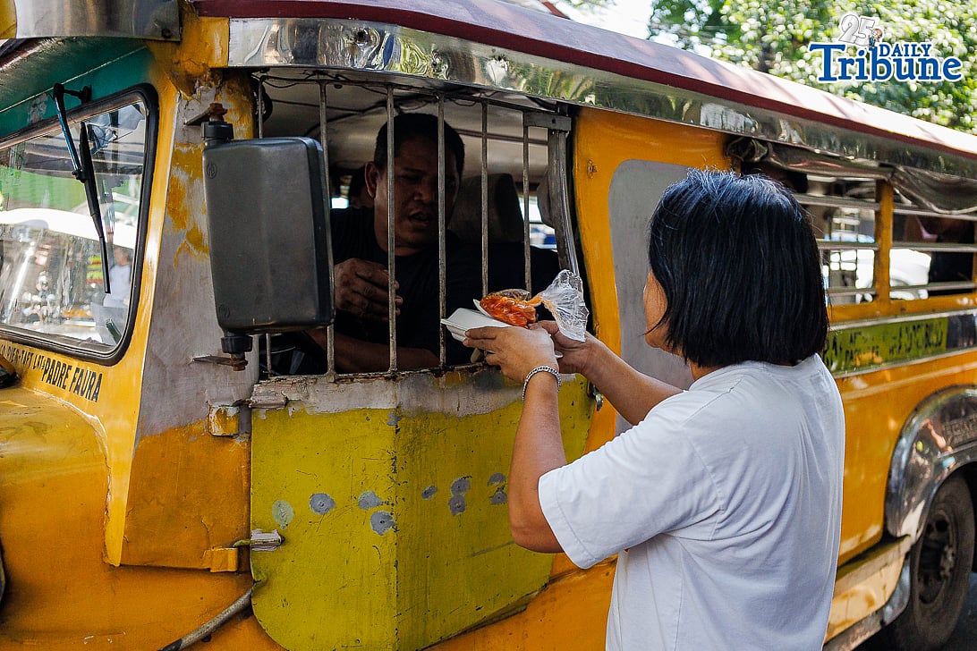 Free food to jeepney drivers