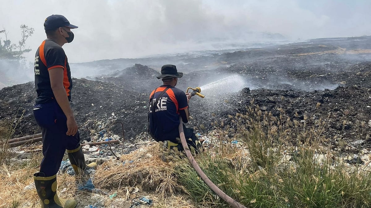 Navotas mayor blames landfill operator’s unfinished closure amid blaze