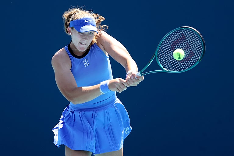 Andreeva sinks Swiatek to reach Stuttgart semis