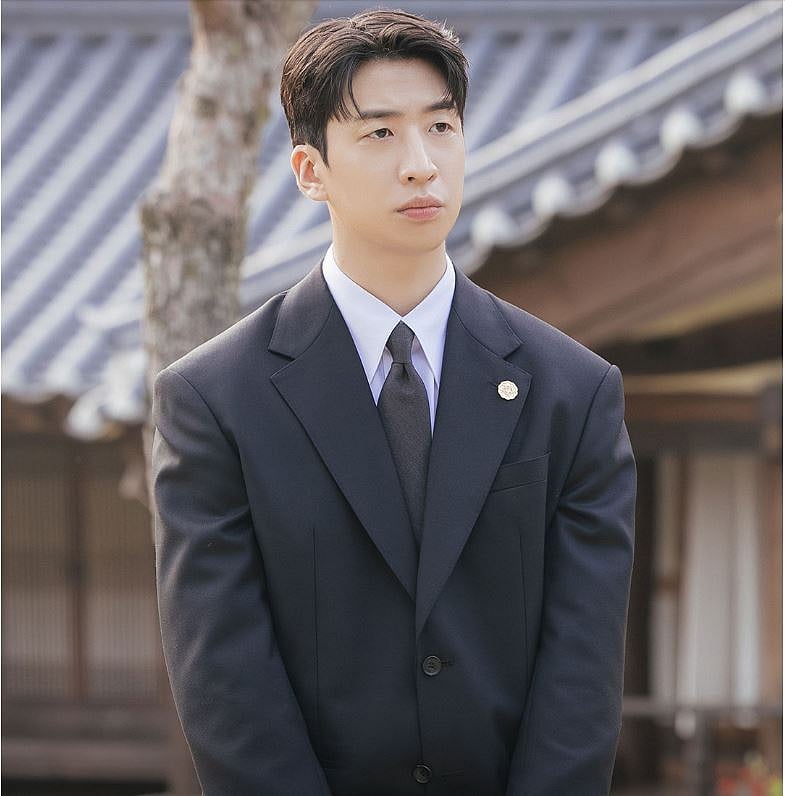 ‘Perfect Crown’ cast unpacks palace drama, power play