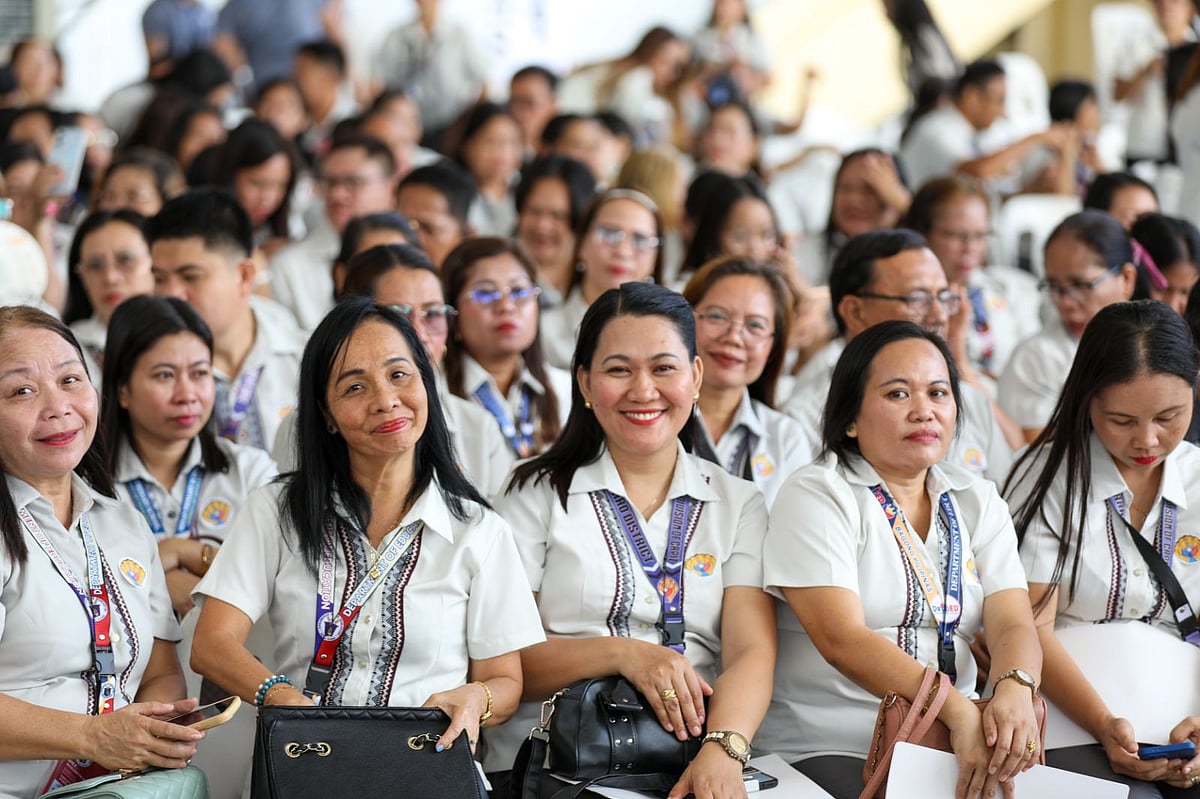 Nearly 24,000 Aspiring School Principals Take DepEd’s 2025 National ...