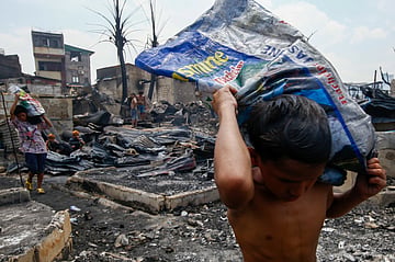 Scenes from Parola Compound fire aftermath