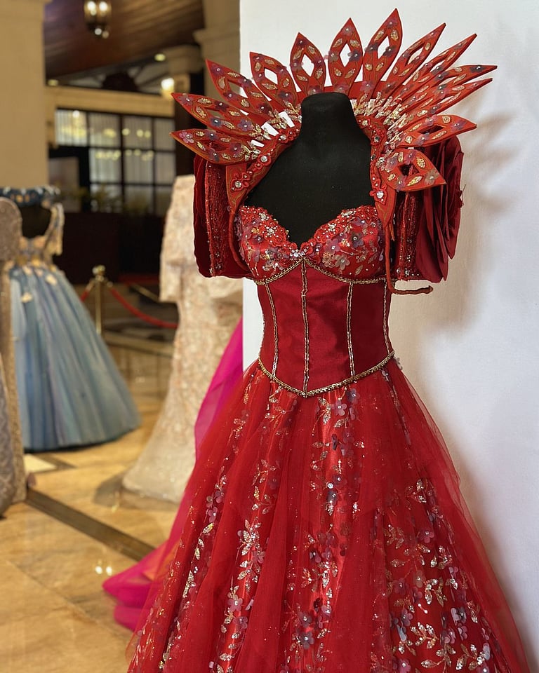 Exhibiting Filipino designs for Flores de Mayo