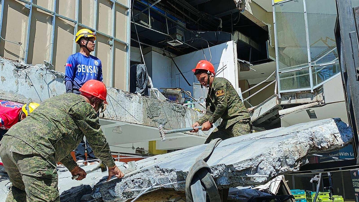 Philippine Army’s 10ID deploys disaster response units after magnitude ...