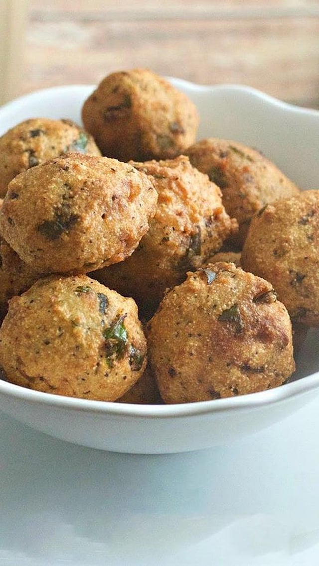 7 South Indian Snacks Perfect for Tea Time in Less Than Five Minutes