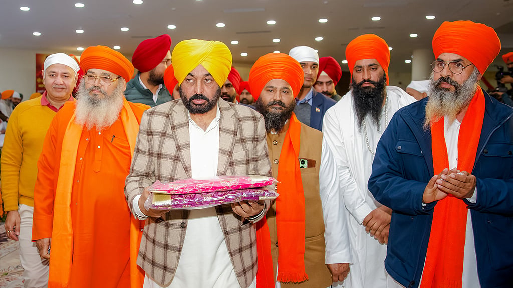 649th Parkash Purb of Sri Guru Ravidass Ji: Sant Samaj lauds AAP