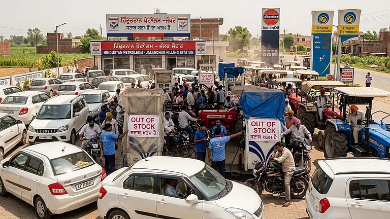 Fuel Crisis in Punjab: Petrol Pumps Run Dry, Dealers Seek Relief
