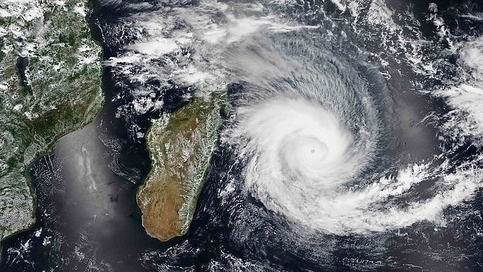 Cyclone warning issued for Australia's Northern Territory